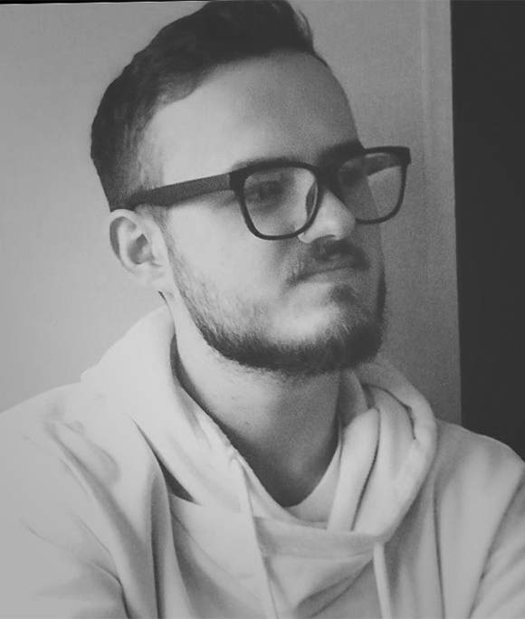 2Smart team in person: our mission and values | 2Smart